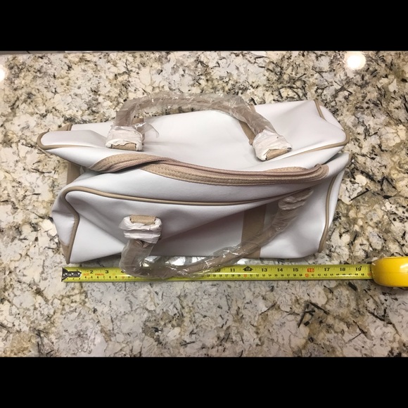 Estee Lauder | Bags | New Este Lauder Bag | Poshmark
